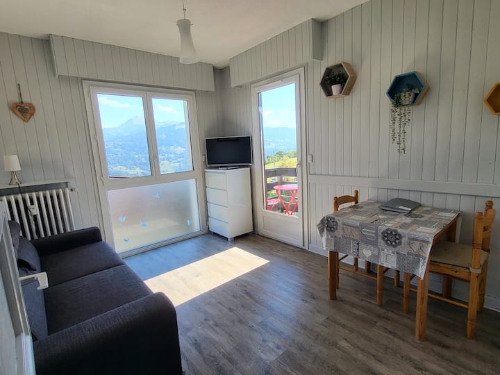 Passy Coteau , Studio Face Mont Blanc Avec Balcon. - Lac Vert