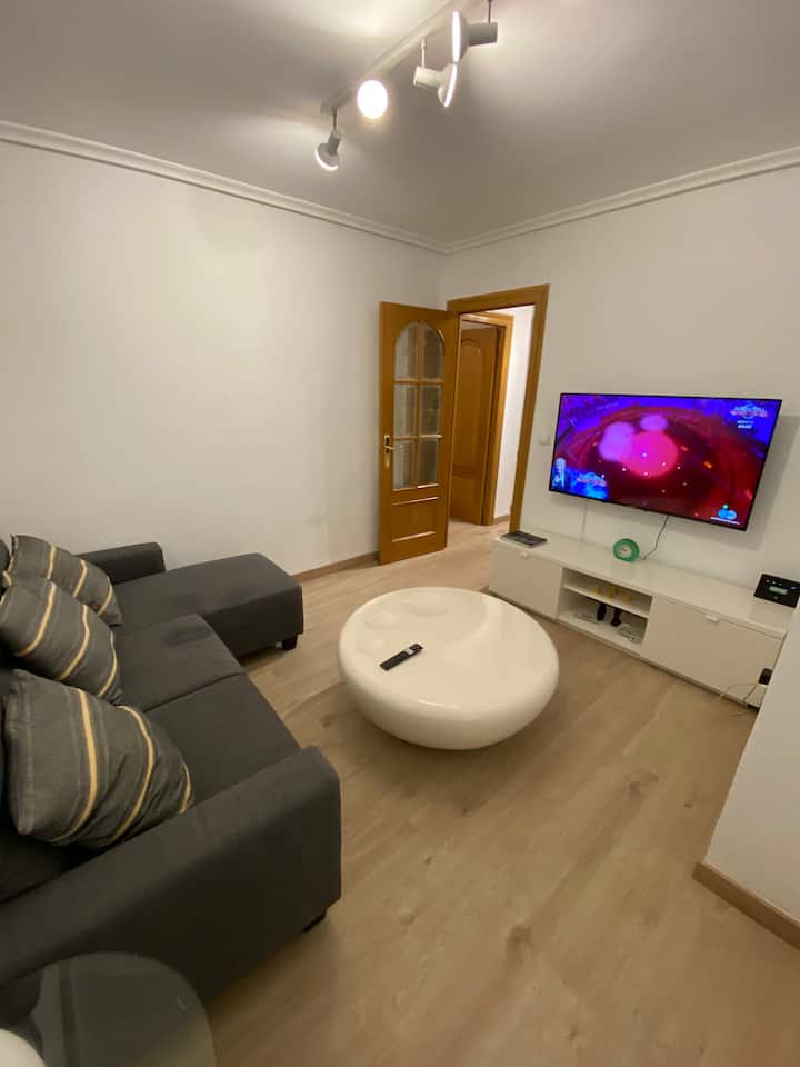 Apartamento Acogedor En El Centro De Santander. - Santander