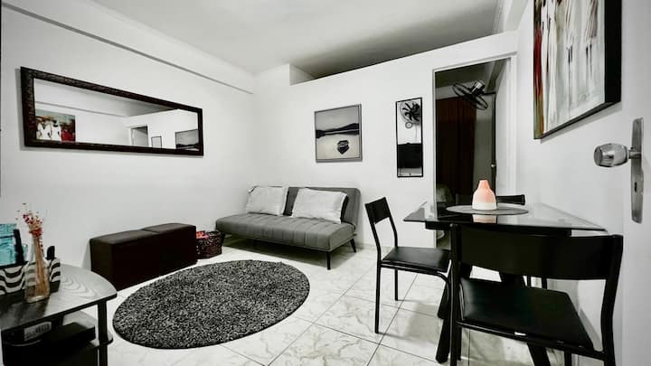 Apartamento Encantador No Cambuí/centro - Campinas