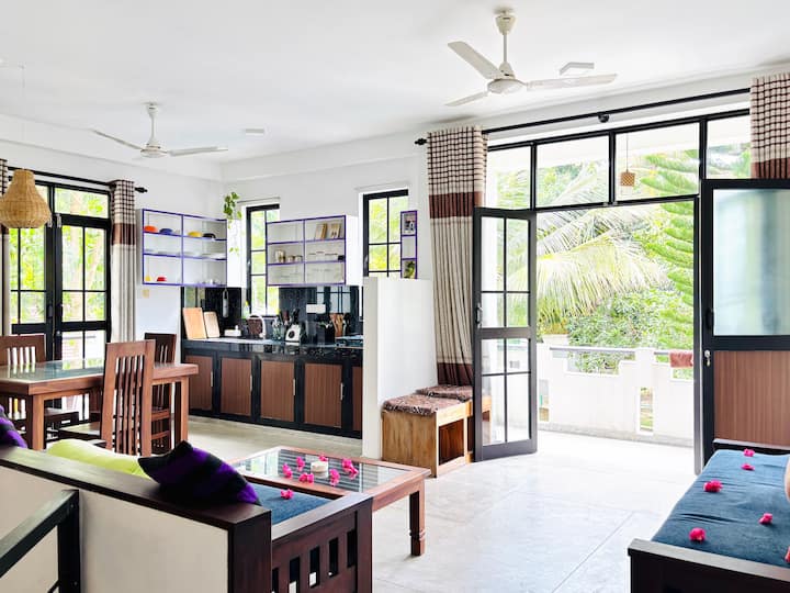 Coloration Villa - Corals Apartment (Upstairs) - Hikkaduwa