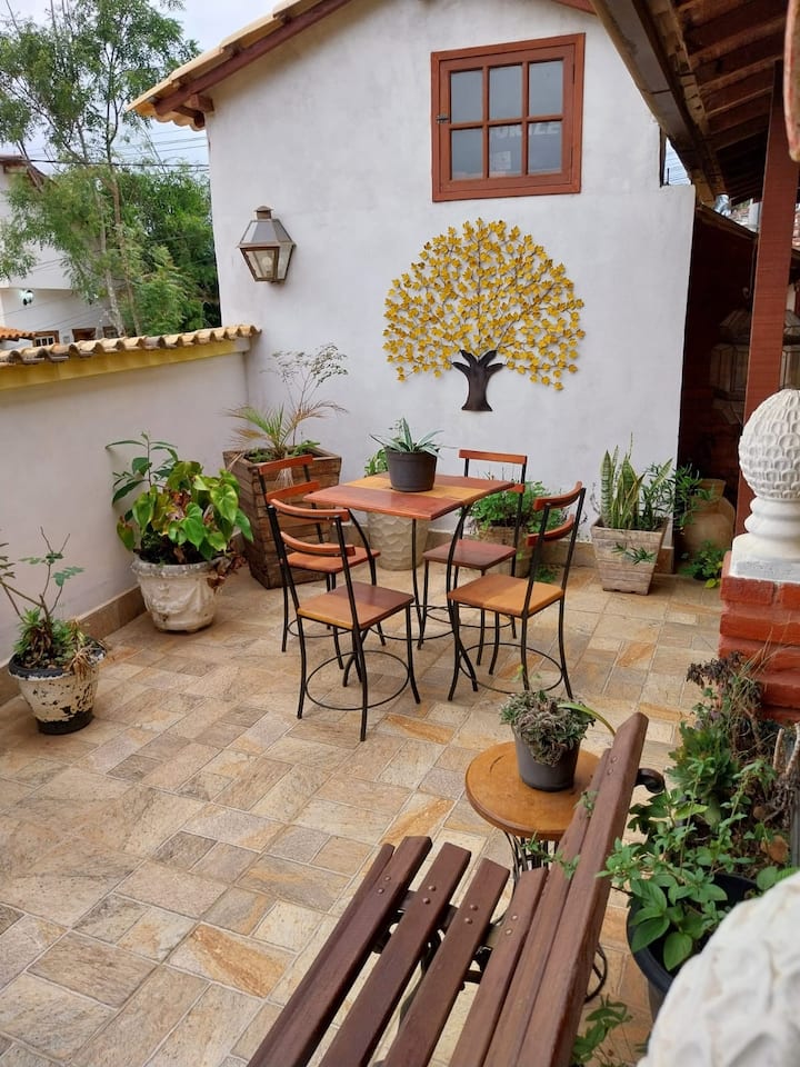 Casa Confortável,  Espaçosa E Familiar. - Tiradentes