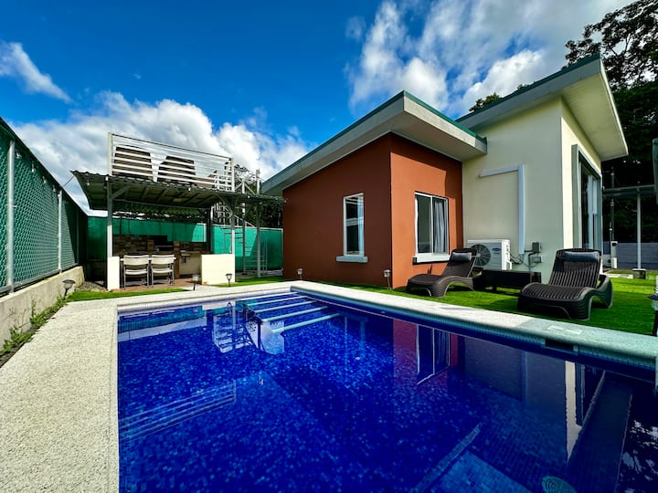 Villa Volcano Modern & Family Place Exclusive View - La Fortuna