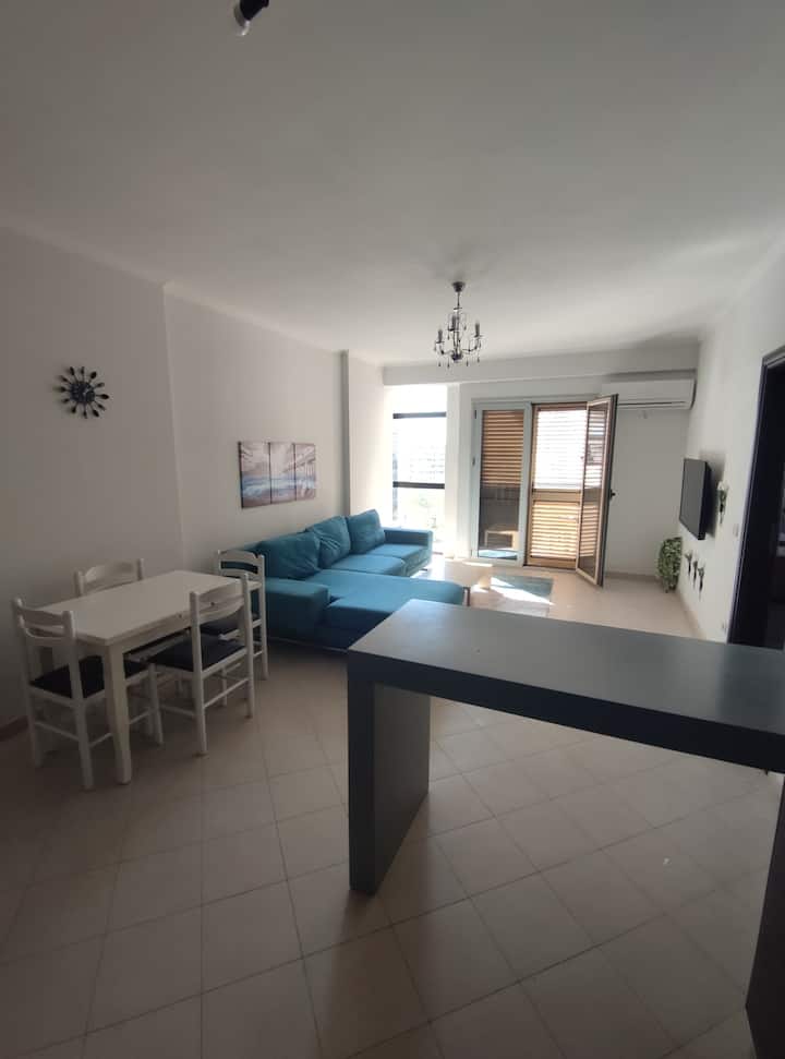 Luxury Large Apartment In Lungomare Sea Promenade - Vlorë