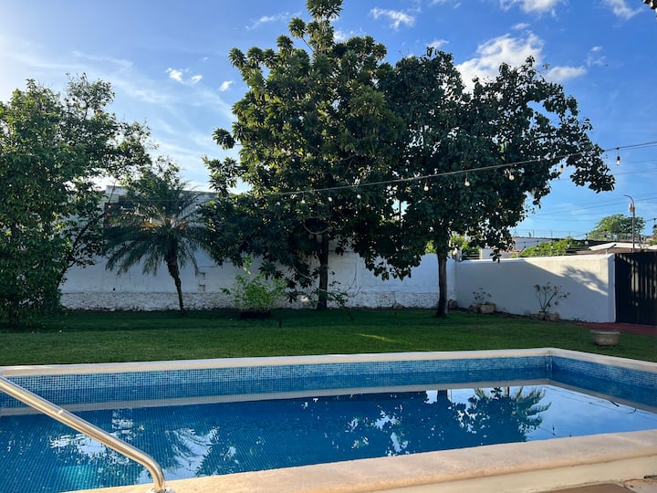 Hermosa Piscina Y Amplio Jardín • Céntrica Mérida - Mérida