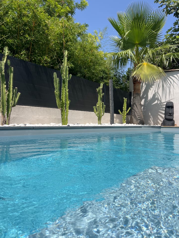 Jolie Maison Duplex Avec Piscine - Martigues