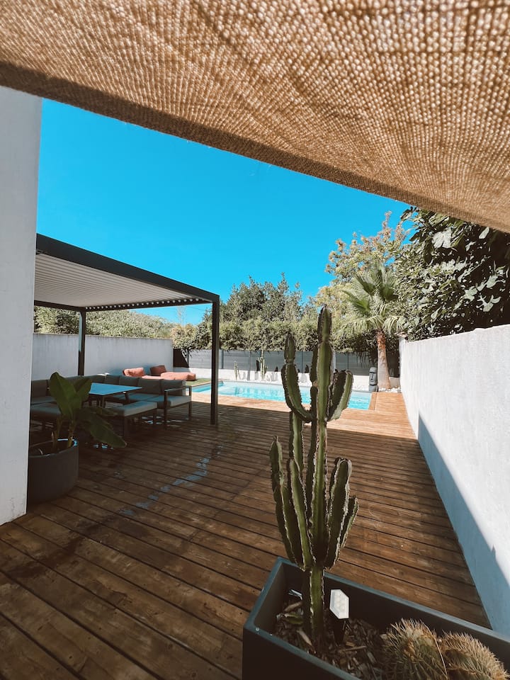 Jolie Maison Duplex Avec Piscine - Martigues