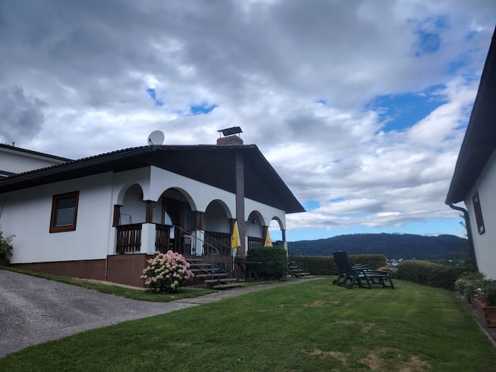 #3 Ferienwohnung Michaela +Eigener Badeplatz - Wörthersee