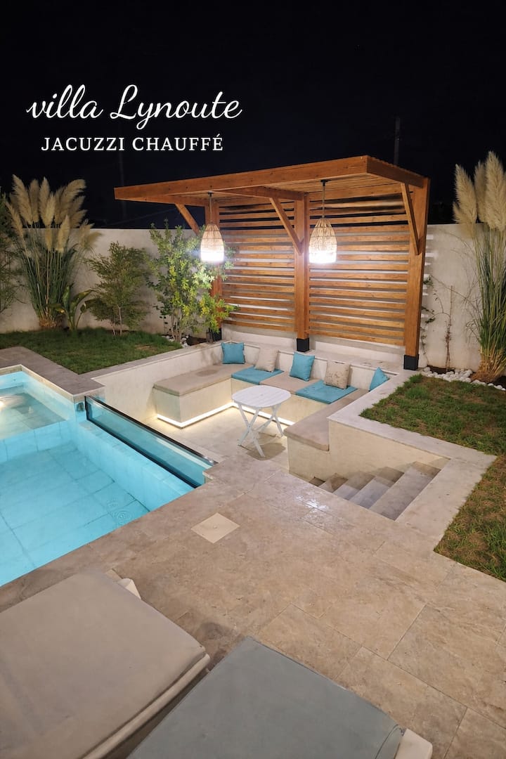 Villa Lynoute Plage à Pieds & Spa Chauffé - Tunisia