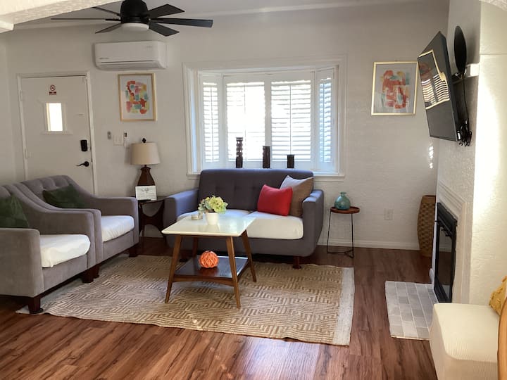 La Casita,  2 Bedrooms 1 Bath - El Cerrito - San Diego