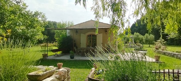 Charmante Bergerie Dans Un Cadre Bucolique - Saint-Rémy-de-Provence