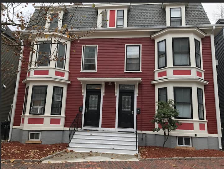 Cozy Apartment On Residential Street In Harvard Sq - Cambridge