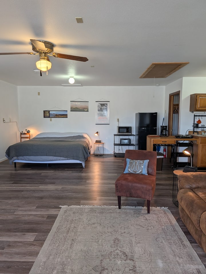 Lovely Studio Apartment - Cody, WY