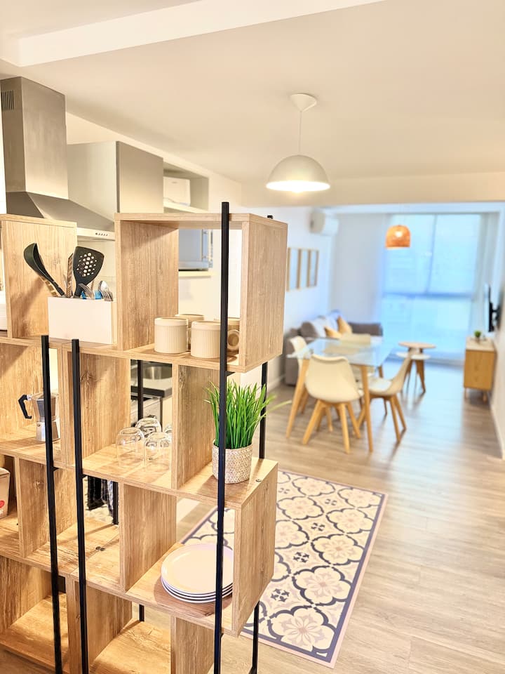 Excelente Departamento En Punto Céntrico - Montevideo