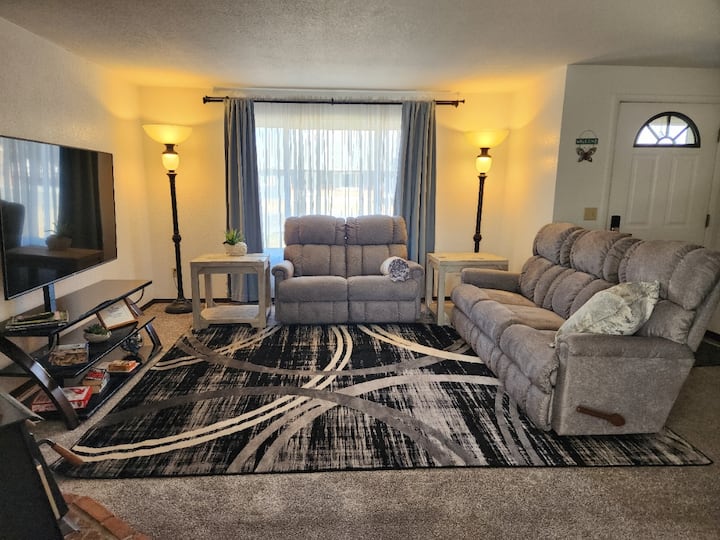 Shoppers Central, West End Beauty - Billings, MT