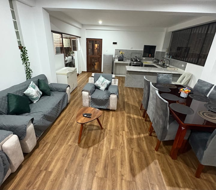 Santa Rosa Family House- Ancon - Santa Rosa