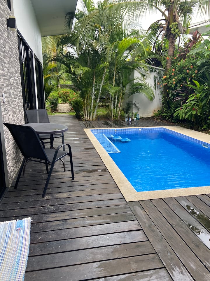 Spacious 3 Bdrm Home ~ Walk To Whale's Tail Beach - Costa Rica