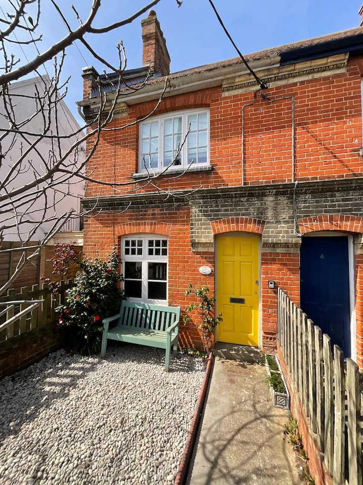 Pebble Cottage, Aldeburgh - Aldeburgh