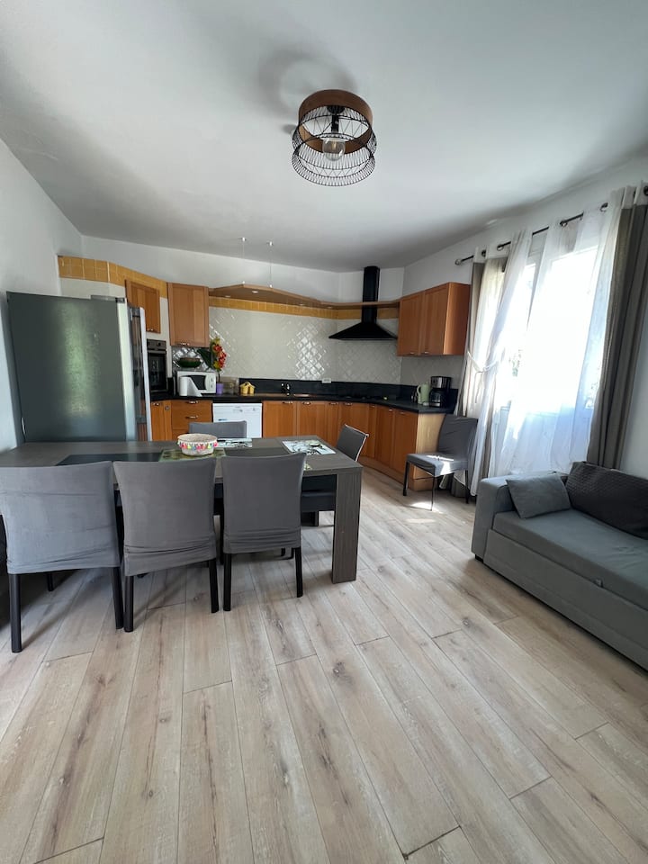 Appartement Rez-de Chaussée Pieds Dans L'eau - Bastia