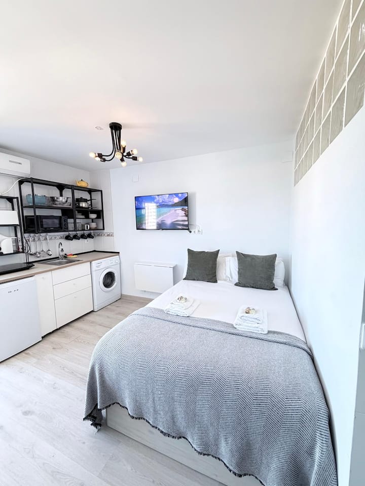 Sunny Studio With Beautifull Seaviews - Benalmádena