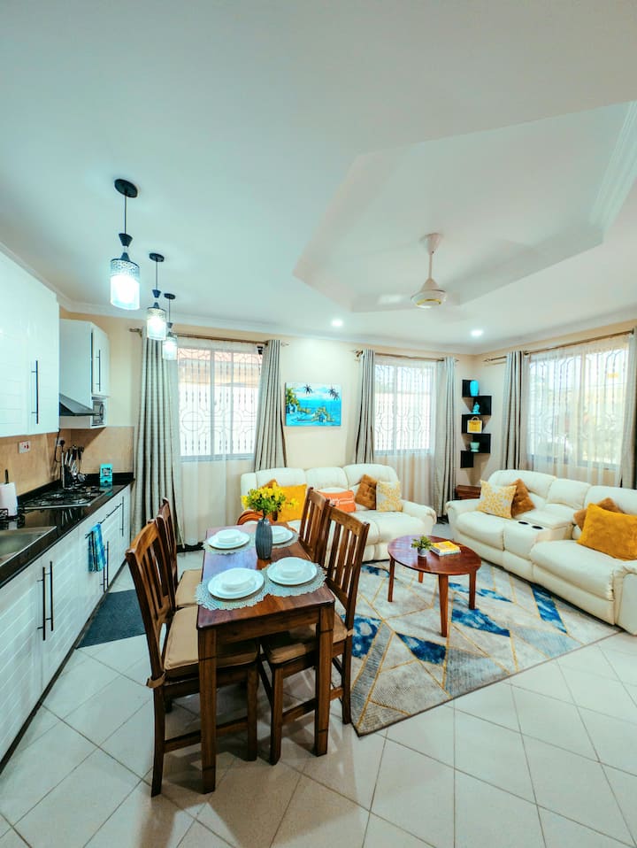 The Elegant | Spacious Apt | Near Shopping - Dar es Salaam