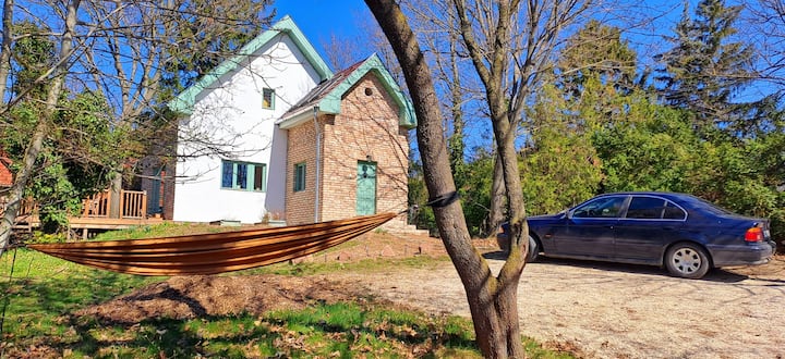 Enna's Cheerful Balaton Cottage With Lake View - Balatonmeer