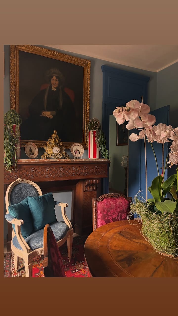 Camera Matrimoniale Accogliente Del Xix Secolo - Islas de Cerdeña