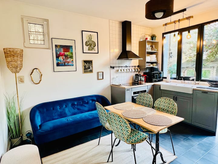 Logement Indépendant Dans Une Maison Parisienne - Paris