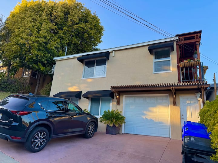 2748 Treat St. Private Suite/kitchenette - Coronado