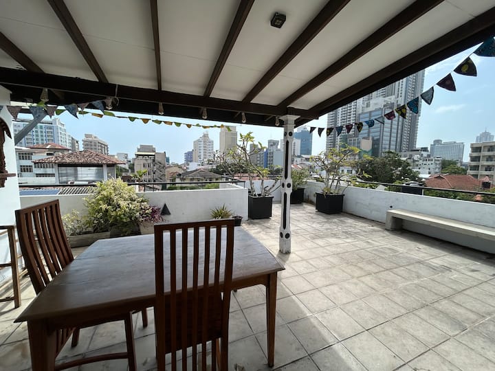 Colpetty House - Sky Penthouse - Colombo