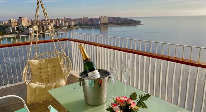 Haut Au-dessus De La Mer De Luxe - San Juan de Alicante