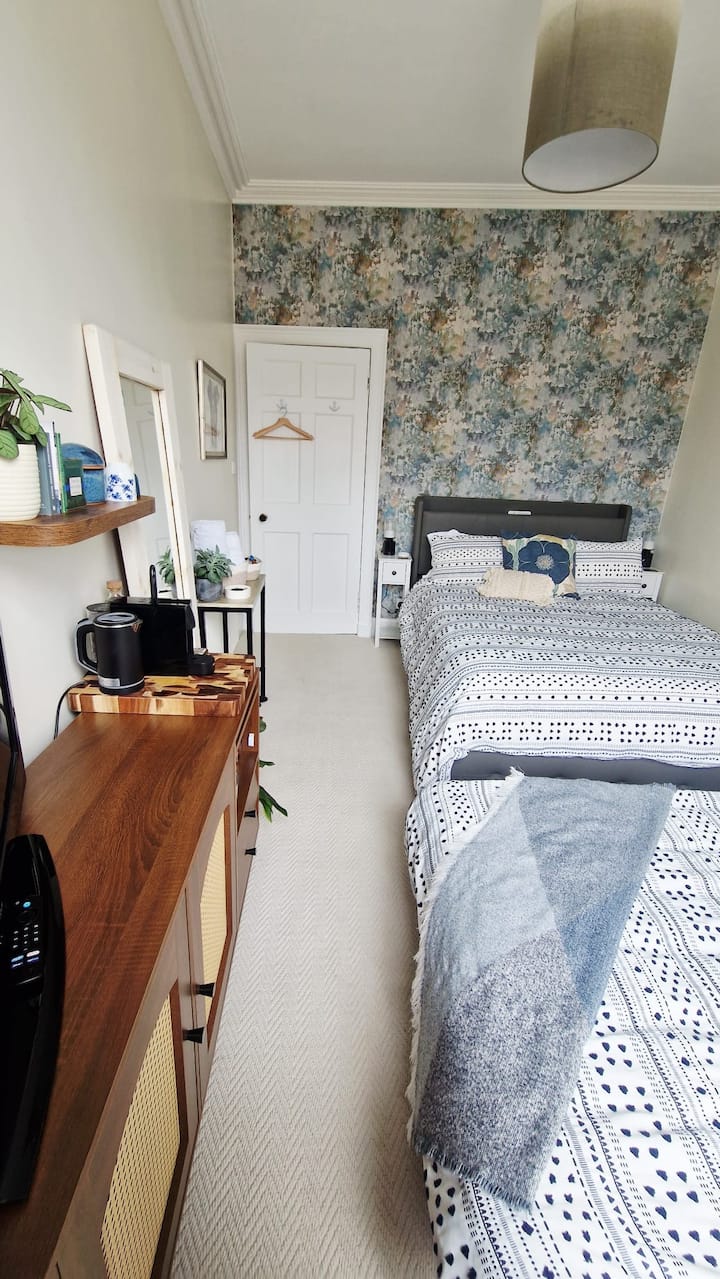 Private, Large Bedroom In Central Edinburgh - Édimbourg
