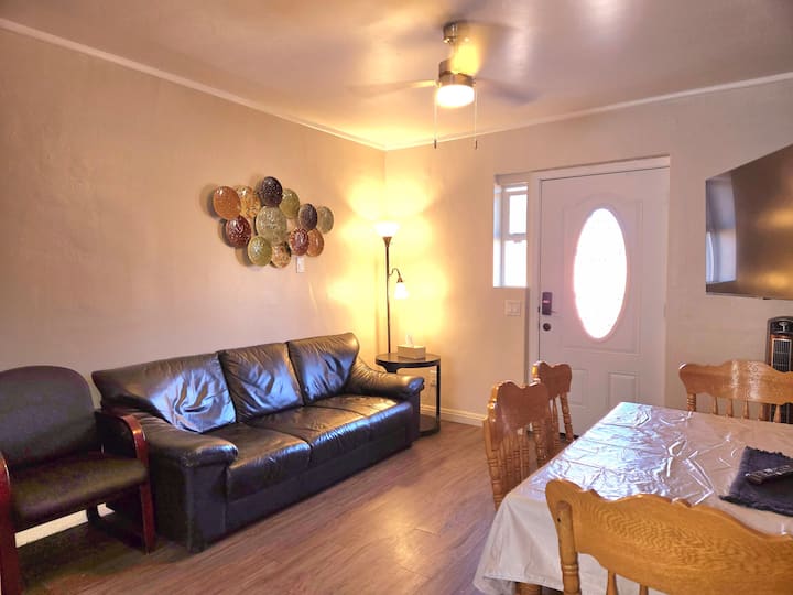 2br Apartment Kitchen Laundry Rvpark 3mileto Strip - Henderson, NV