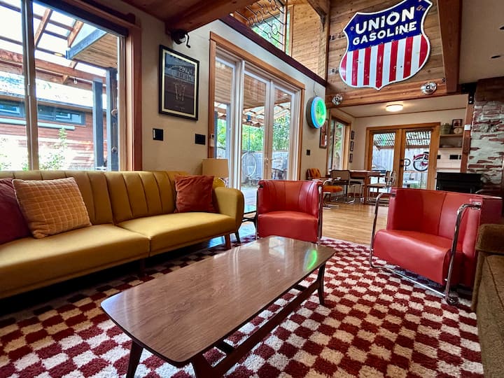 The Whiteaker Alley House - Eugene, OR