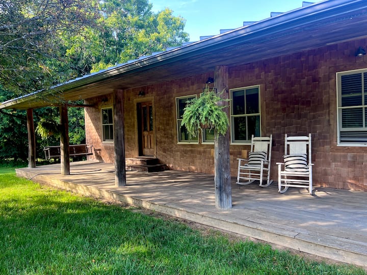 Nature Lover’s Dream In Pinckney Rec. Area! - Chelsea, MI