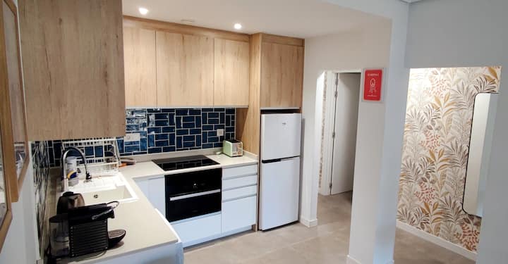 Entire Apartment With Parking Spot - Aéroport d'Alicante (ALC)