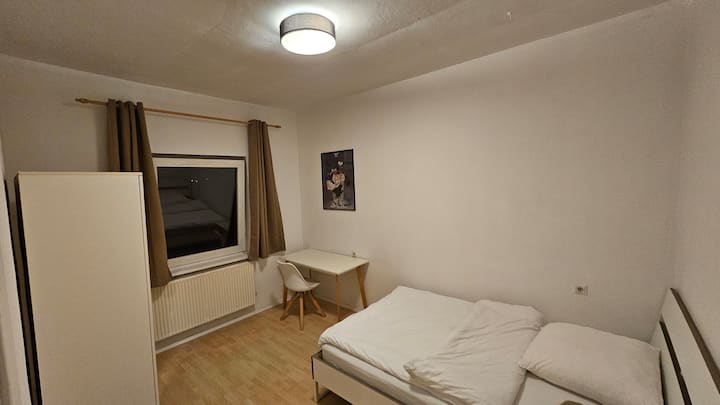 Zimmer Mit Gemeinschaftsküche Und Gemeinschaftsbad - Bremen