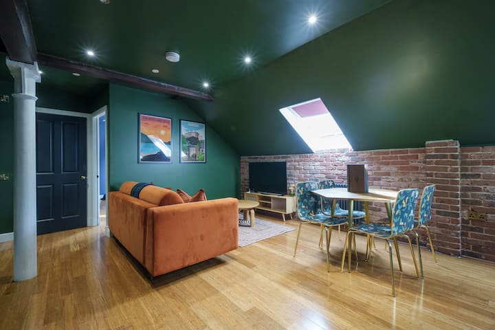 The Merchants89 - Brora - One Bedroom Flat - Edinburgh