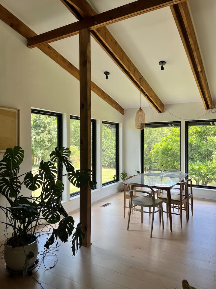 Mid Century Modern Retreat On Private 20 Acre Land - Beacon, NY