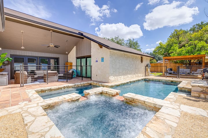 Relaxing Home With Pool/spa•central Location• - 샌안토니오