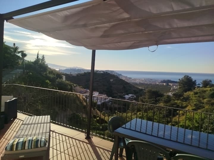 Haus Einer Künstlerin, Meerblick + Pool Almuñécar - Almuñécar