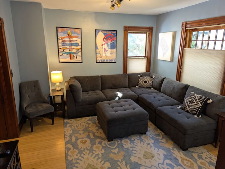 Historic Victorian Walking Distance To Church St - Burlington, VT