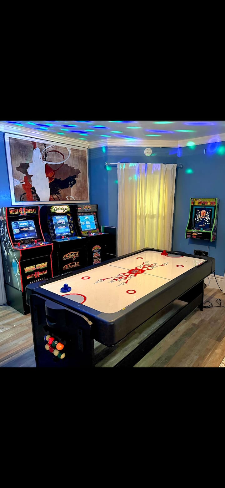 Exquisite Game & Stay - Rochester