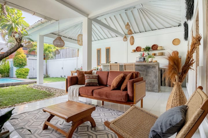 Private Villa • Seminyak • 2 Bedrooms With Pool - Seminyak