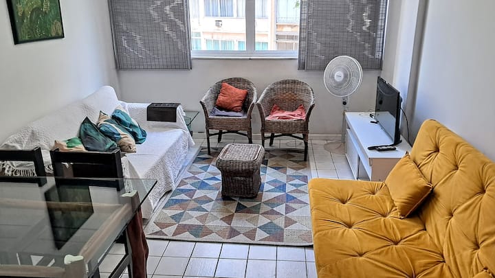 Ipanema Excelente A Uma Quadra Da Praia! - Ipanema