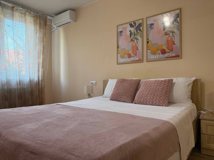 1-bedroom Flat In The Center With Free Parking - Kisinov