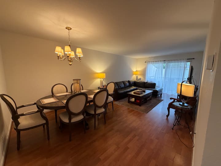 10 Min Stanford | 1br | Wi-fi | Parking | Pool - Menlo Park, CA