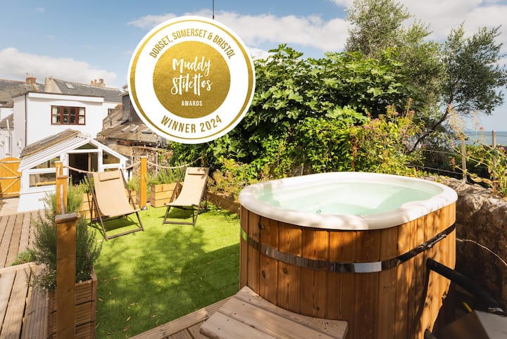 Romantic Garden Flat With Scandi- Style Hot Tub - Lyme Regis