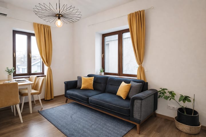 "Linden House" A Lovely Apartment In Central Varna - Varna