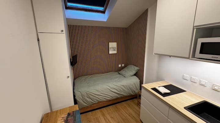 Petit Studio Lyon-villeurbanne Tv-wifi, Clim - Beynost