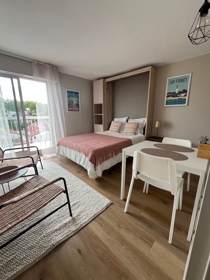 Studio, Terrasse, Parking, Proximité Gare Et Plage - Arcachon